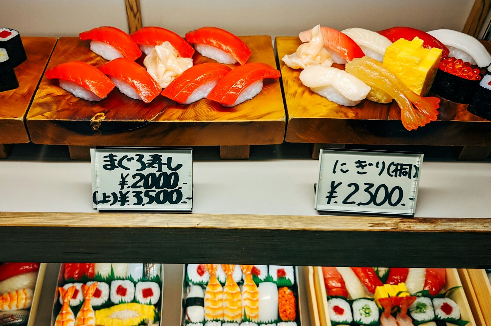 Top 10 Japanese Buffets in Singapore for Sashimi Lovers on a Budget